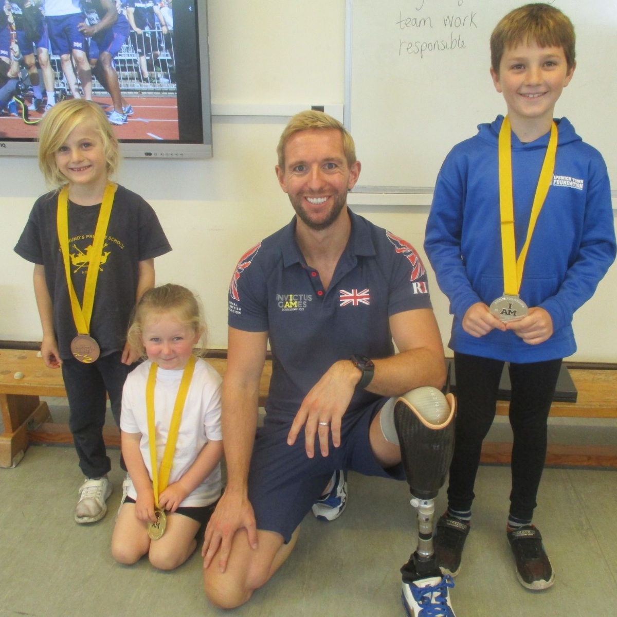 St Edmunds Primary School - Invictus Athlete comes to our school